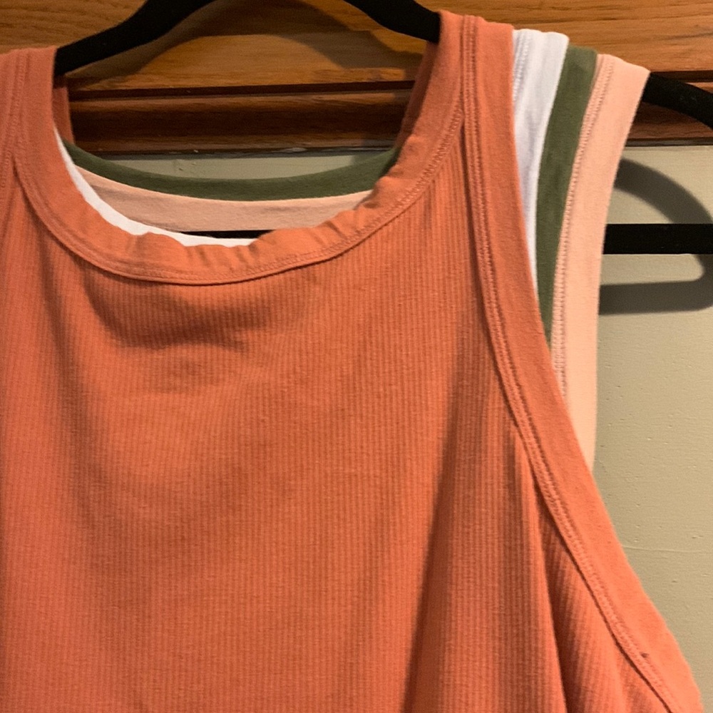 Gap 4 Muscle Cut Ribbed Tanks Nwot Bundle - Gem